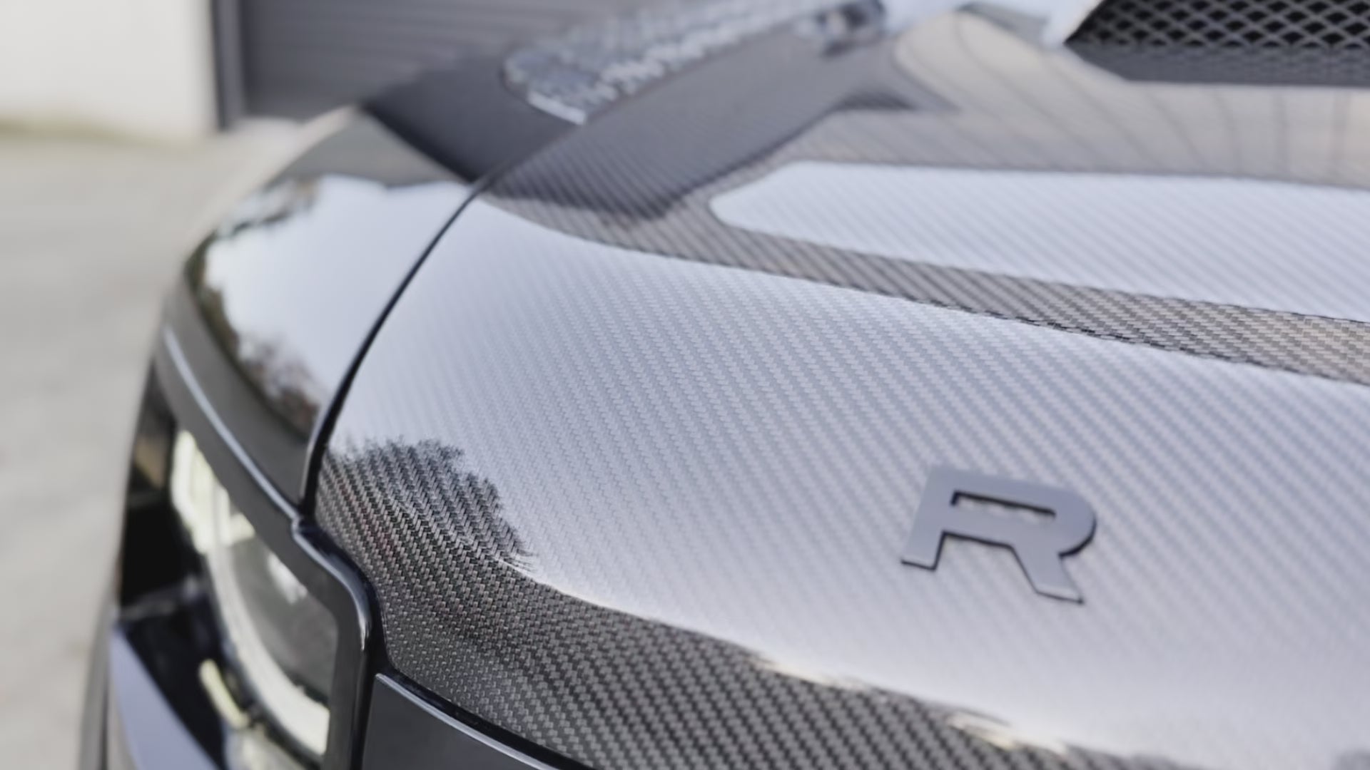 Land Rover Defender L663 2020 On LED Dynamic Front Grill - Gloss Black ...